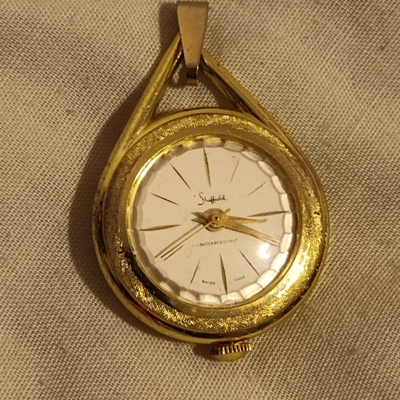 Sheffield | Accessories | Vintage Swiss Made Gold Plated Sheffield ...
